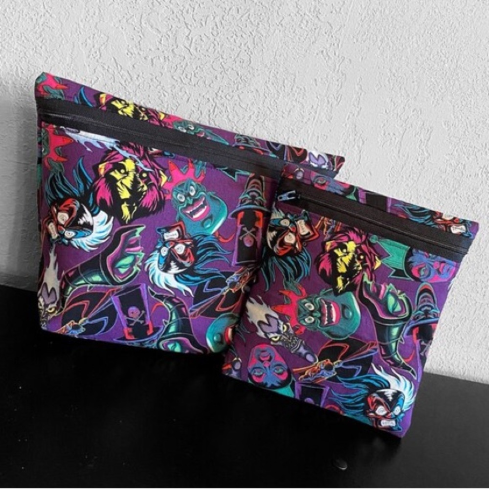 Disney Villains Ursula Travel Bag Set - Gem